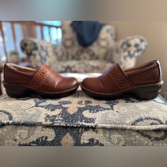 boc | Shoes | Gently Worn B O C Clogs | Poshmark